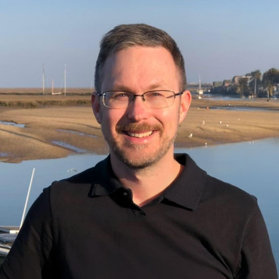 Experienced Global Team for Real-World Results | Lantern Comitas